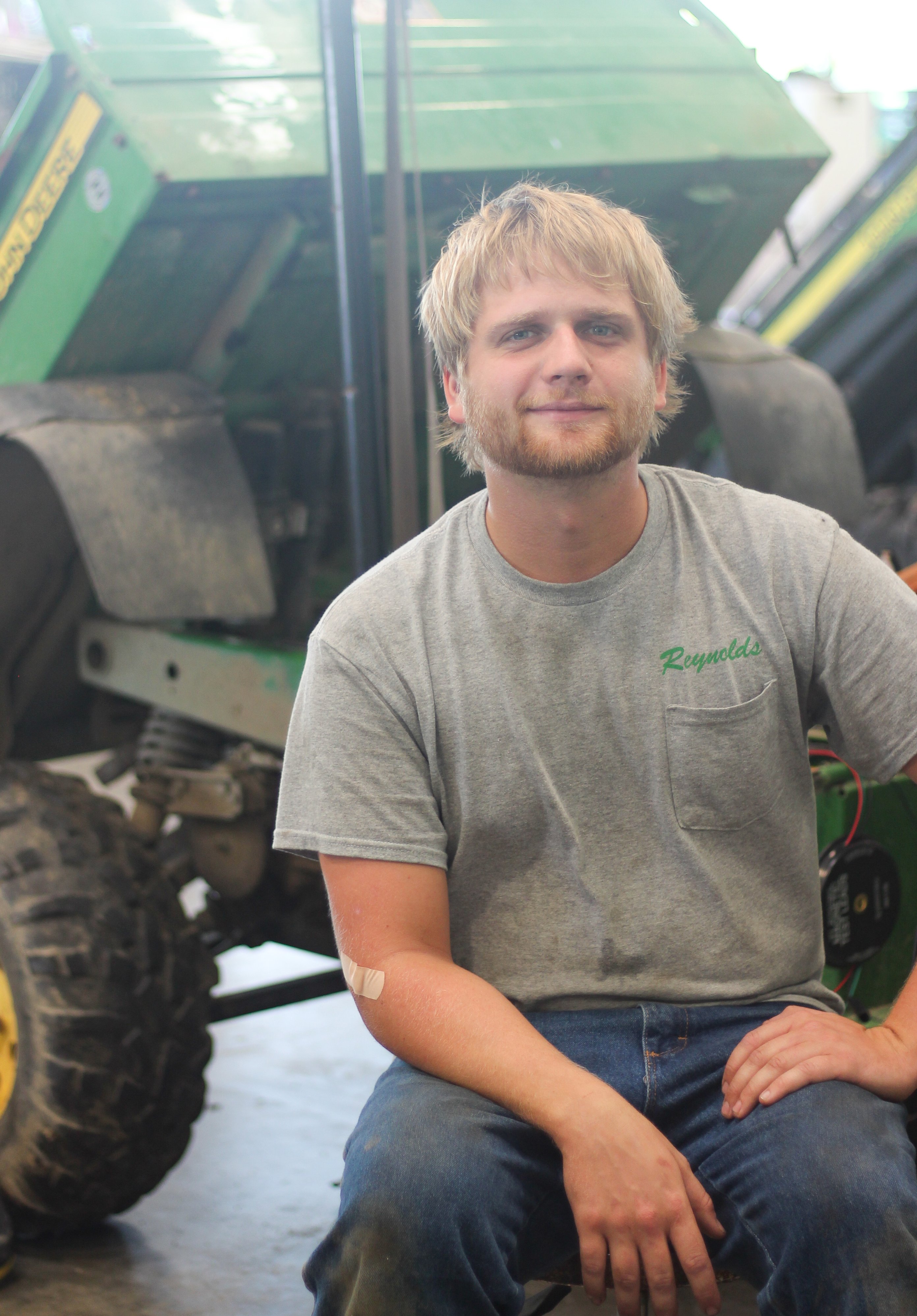Reynolds Farm Equipment Careers: Service